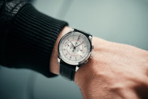 【日本製のメカクォーツを搭載】ドイツのクラシックウオッチ、Vintro Watches（ヴィントロ・ウォッチ）に注目 - Watch LIFE ...