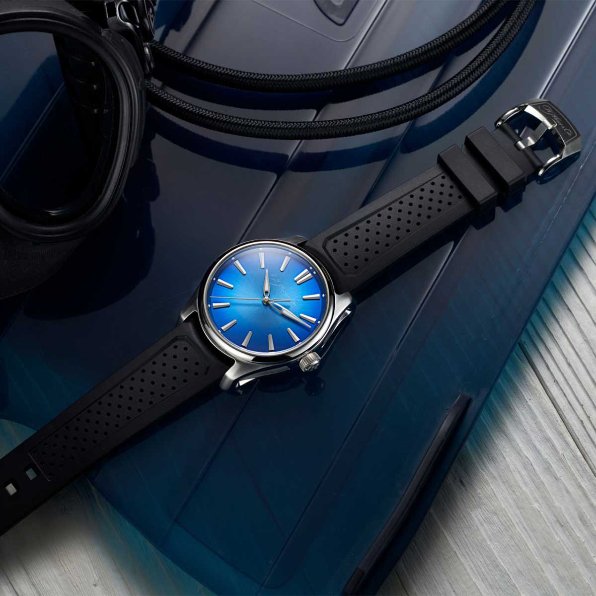 【画像ギャラリー：着用感をチェックする】 - Watch LIFE NEWS｜ウオッチライフを楽しむ時計総合ニュースサイト