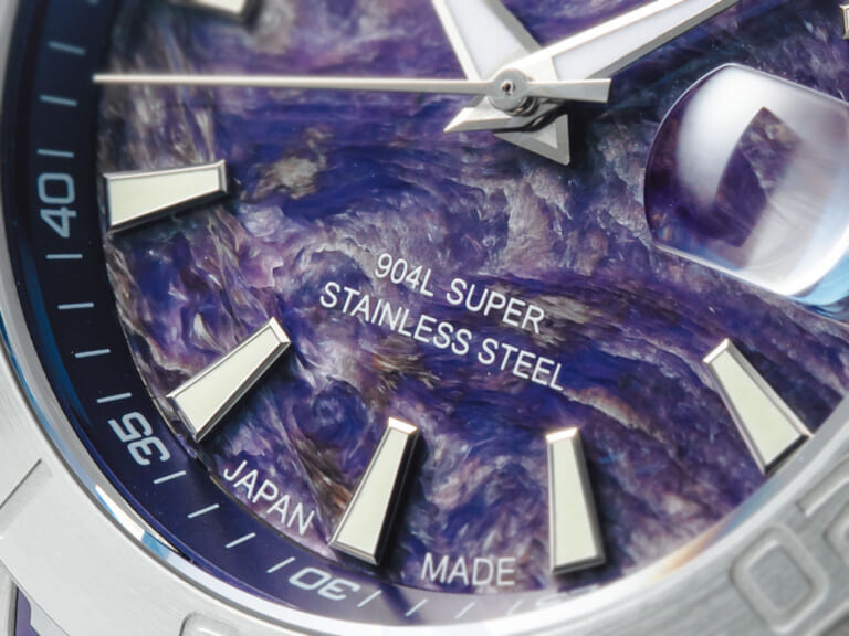 小ぶりな36mmと42mm【ヒスイなど天然石を採用した“価格破壊”の国産時計6選】西荻窪発のマイクロブランド“ザ・ニシオギ”新作 ...